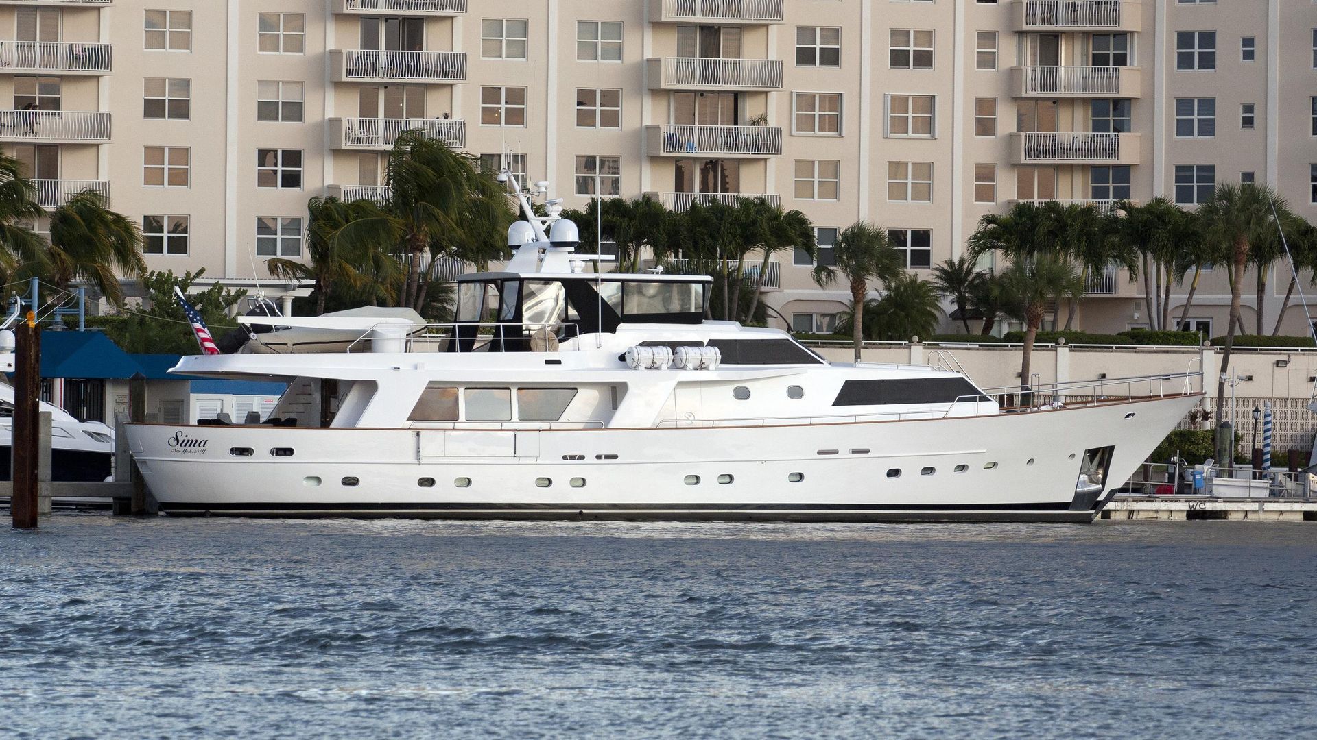 Sima yacht (CNSM, 28.9m, 1983)